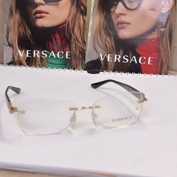 Versace | Accessories | New Versace Mod 225b 102 Gold And Black Rimless ...
